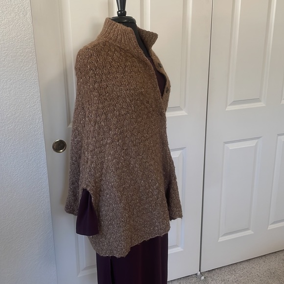 Zara | Jackets & Coats | Zara Knit Brown Cream Cape Button Down ...